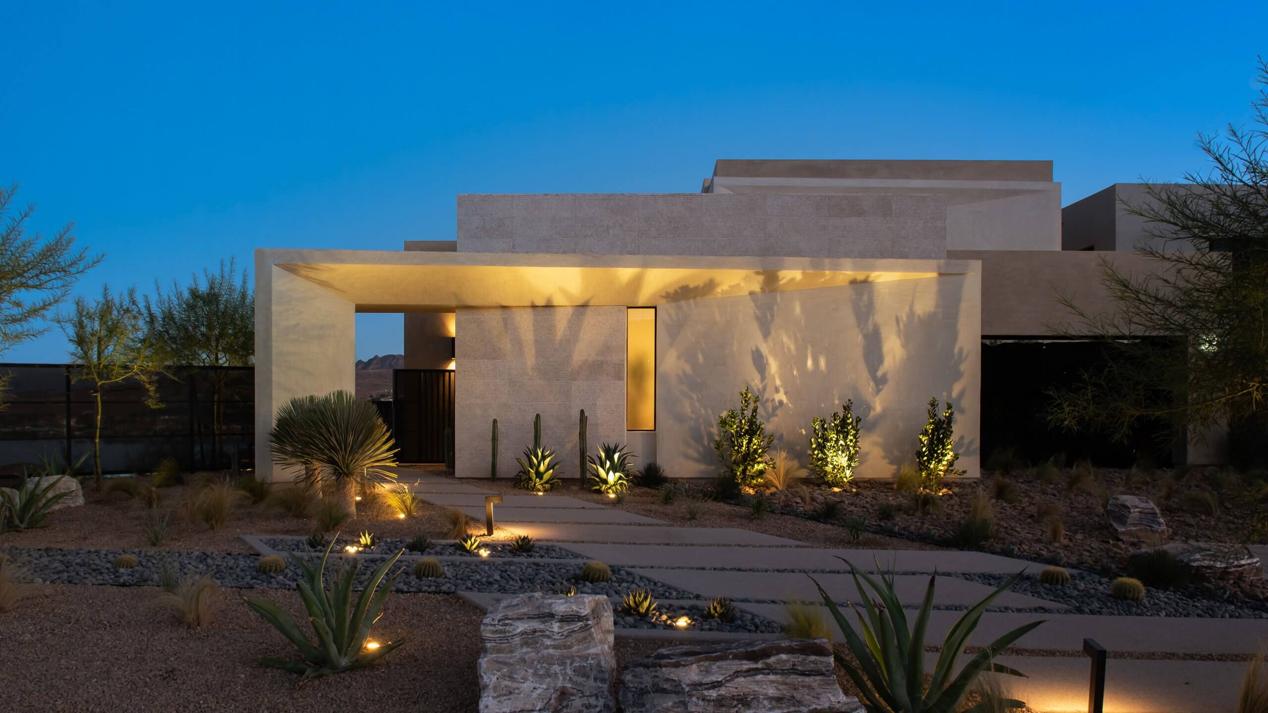 Trace | Helix Collection