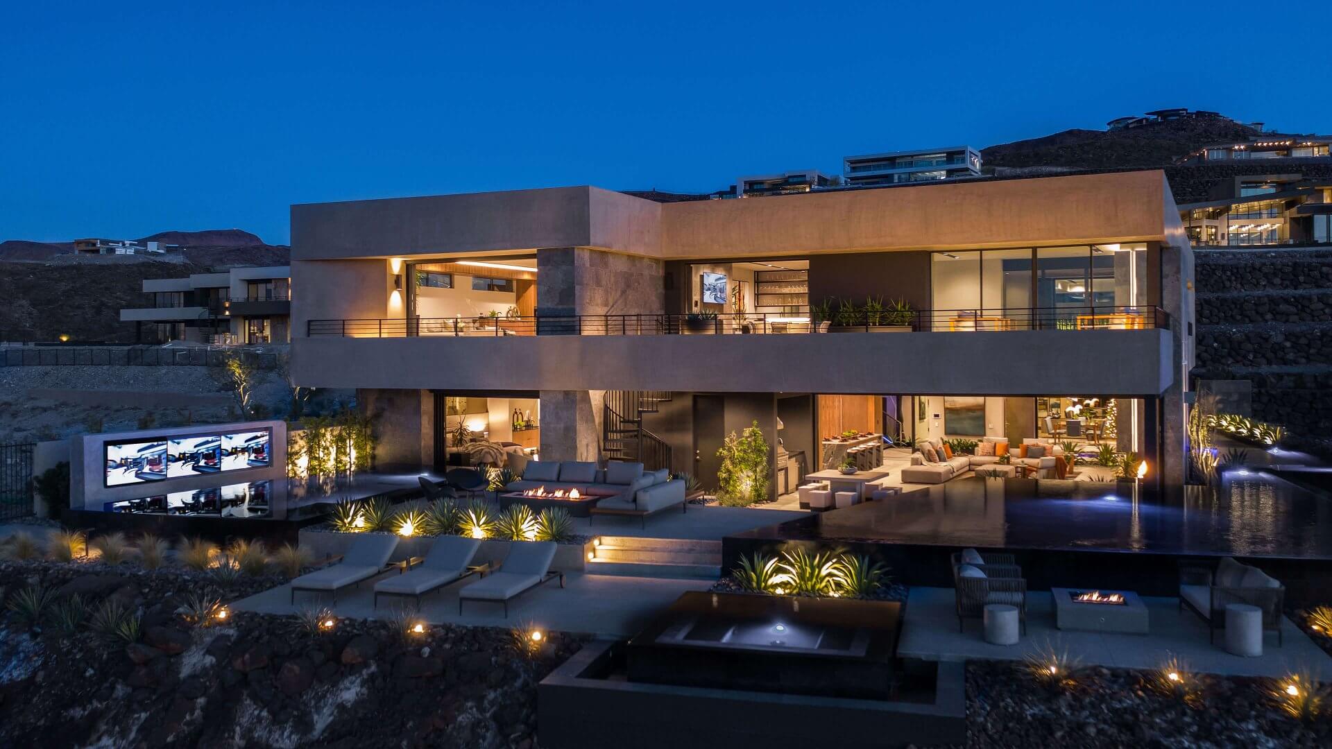 About Blue Heron | Blue Heron Luxury Homes