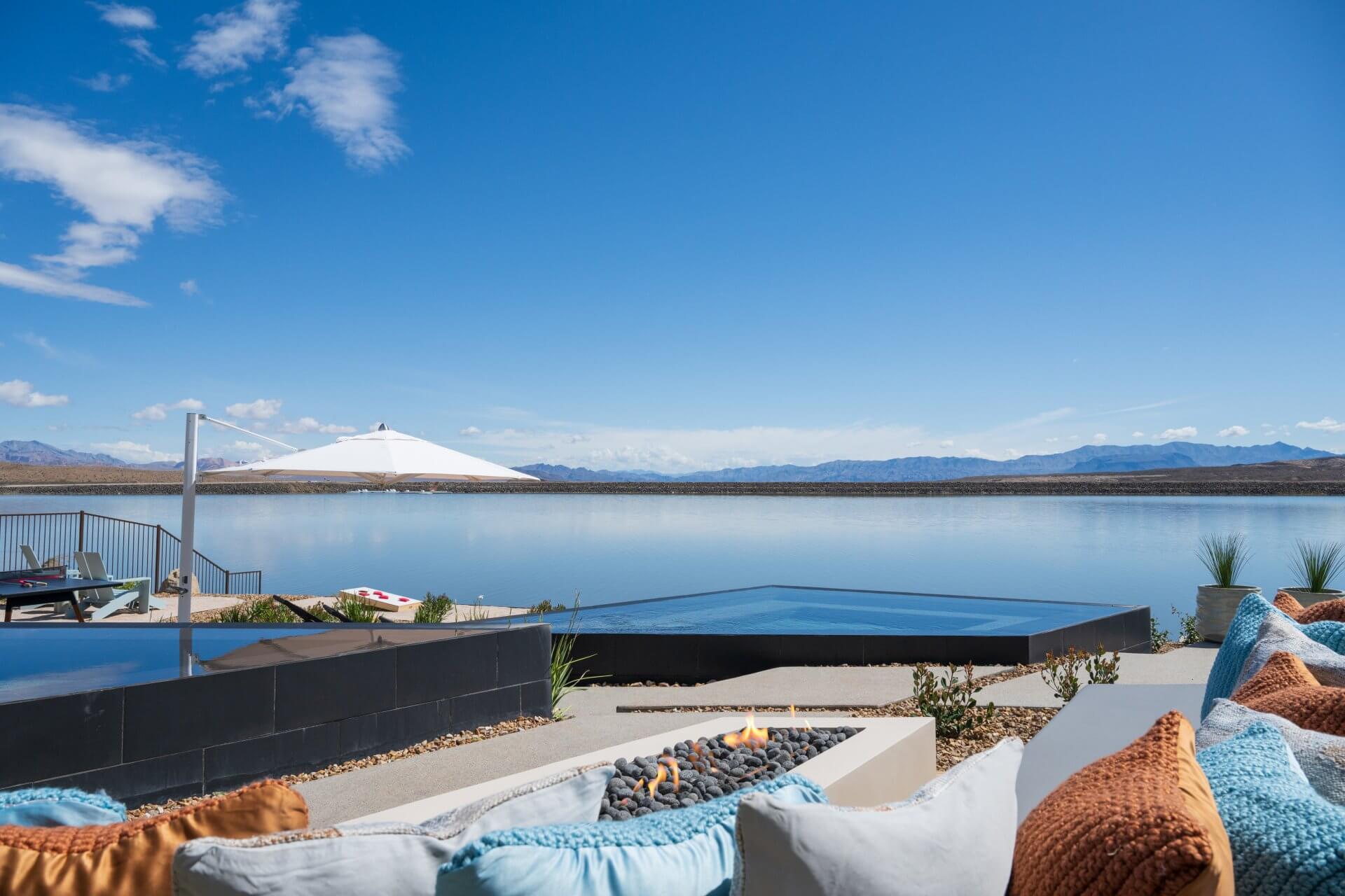 Arvada at Lake Las Vegas | Waterfront Homes by Blue Heron